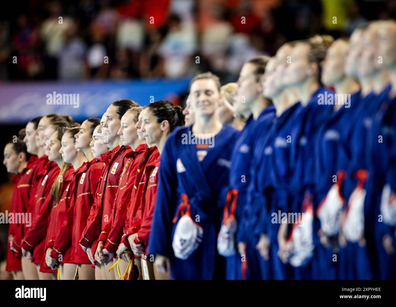 PARIS - Spanish and Dutch water polo players prior to the semi-final ...