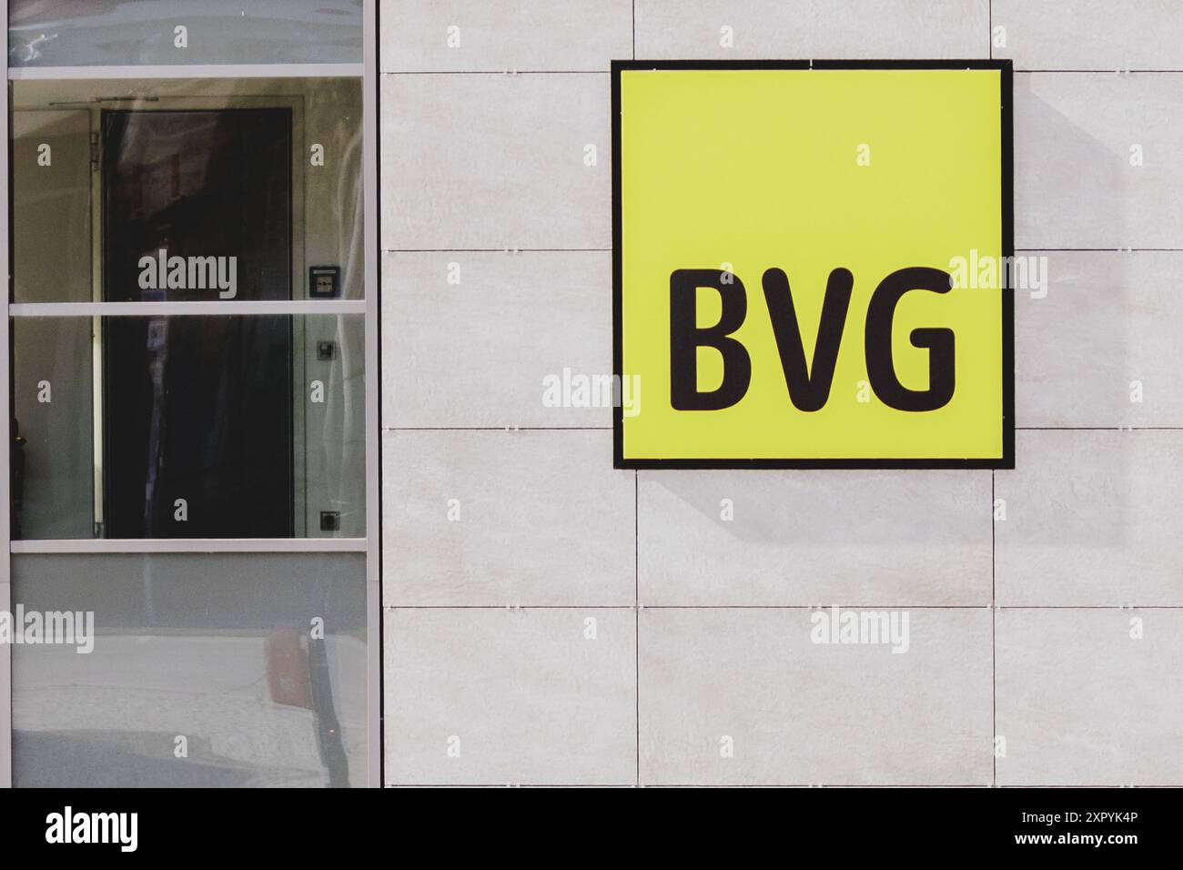 Berliner verkehrsunternehmen hi-res stock photography and images - Alamy