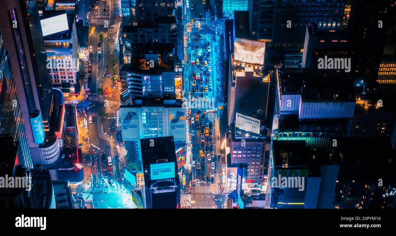 Aerial shot yellow taxi cars hi-res stock photography and images - Alamy
