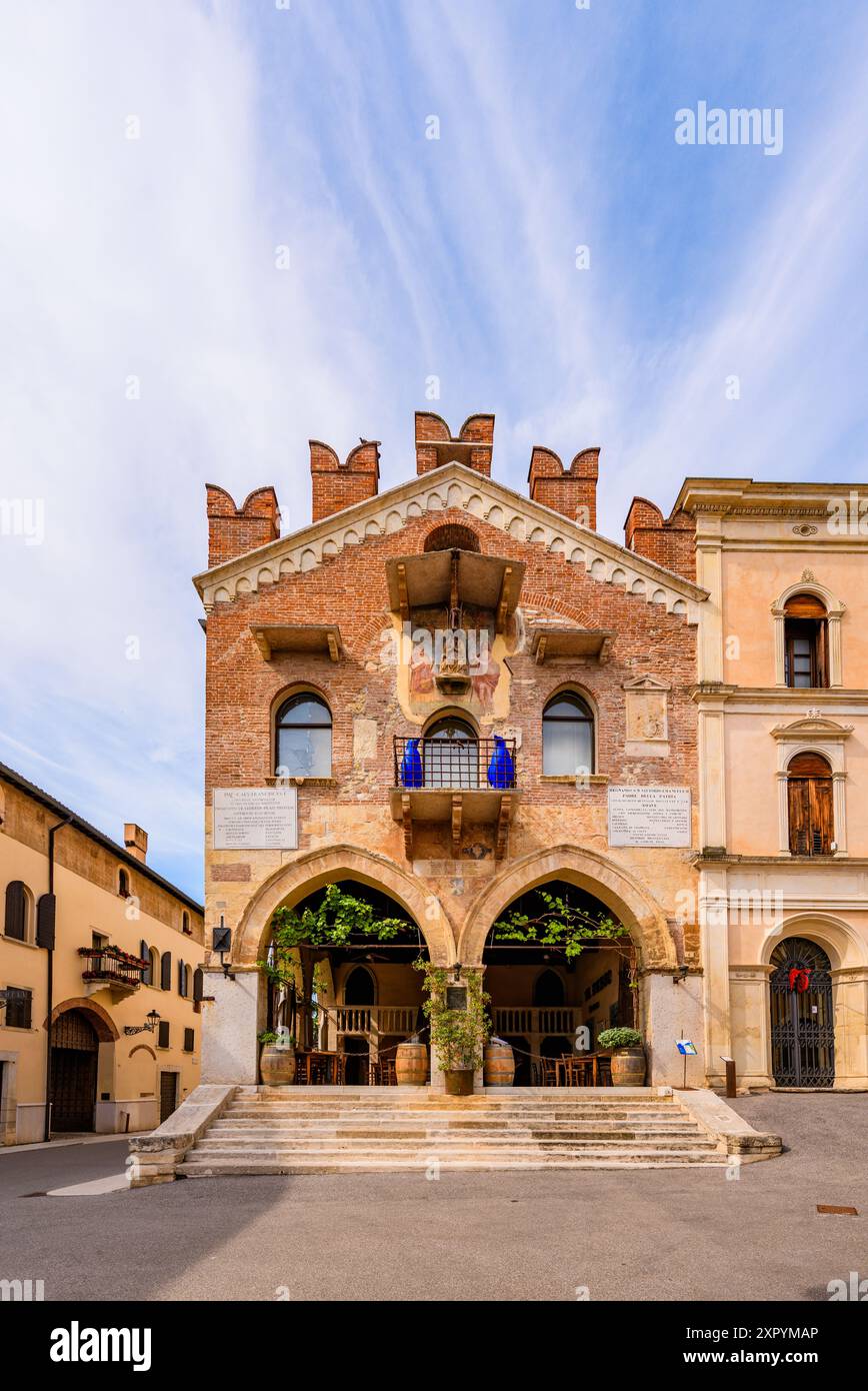 SOAVE, ITALY – MAY 10, 2024:Castello di Soave. The historic castle ...