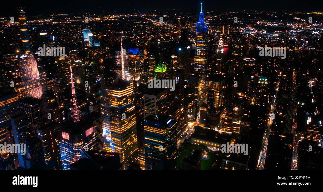 Close up helicopter office buildings hi-res stock photography and ...