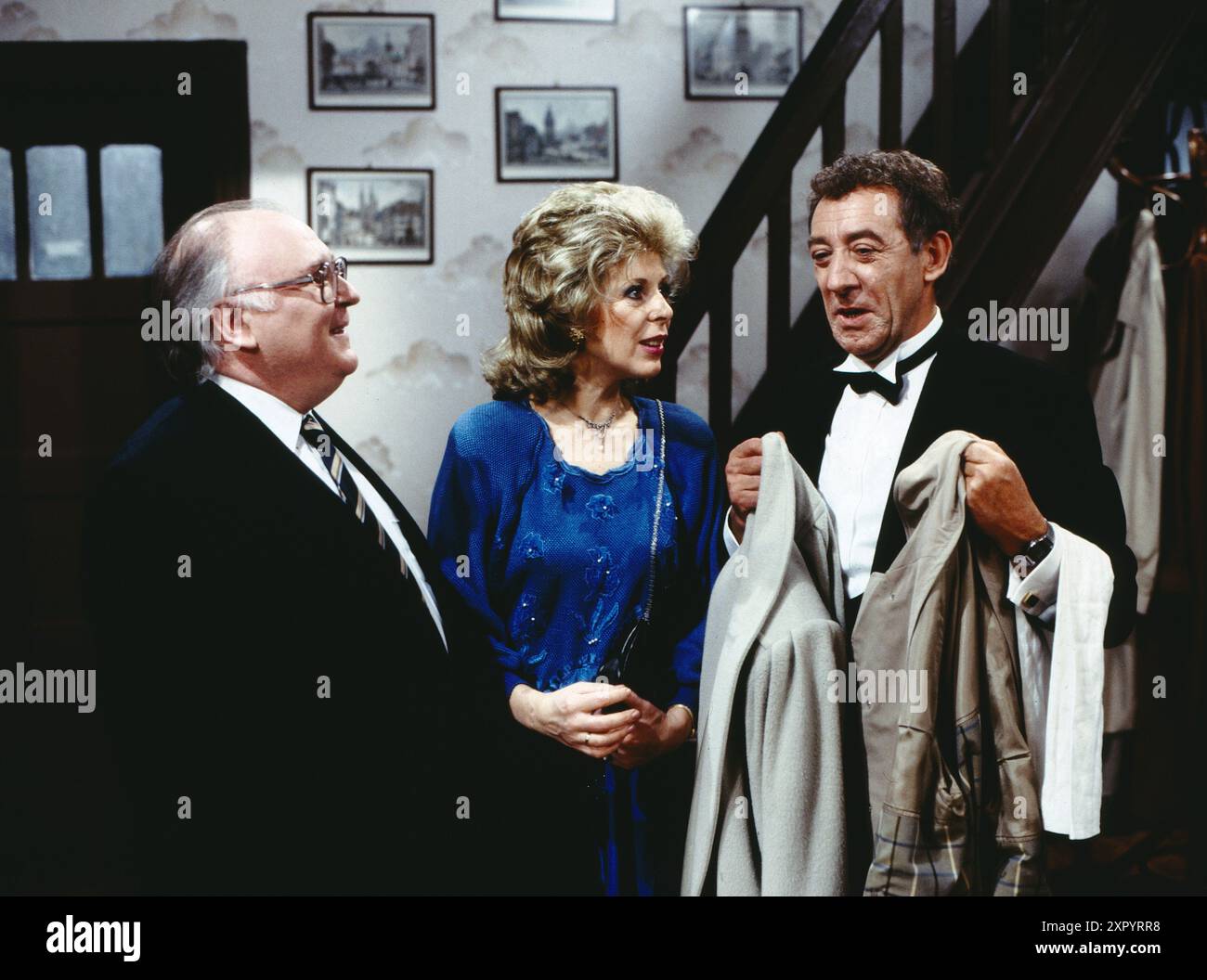 Restaurantgaste hi-res stock photography and images - Alamy