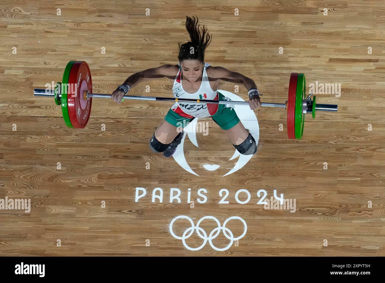 Janeth Gomez Valdivia of Mexico competes during the women's 59kg ...