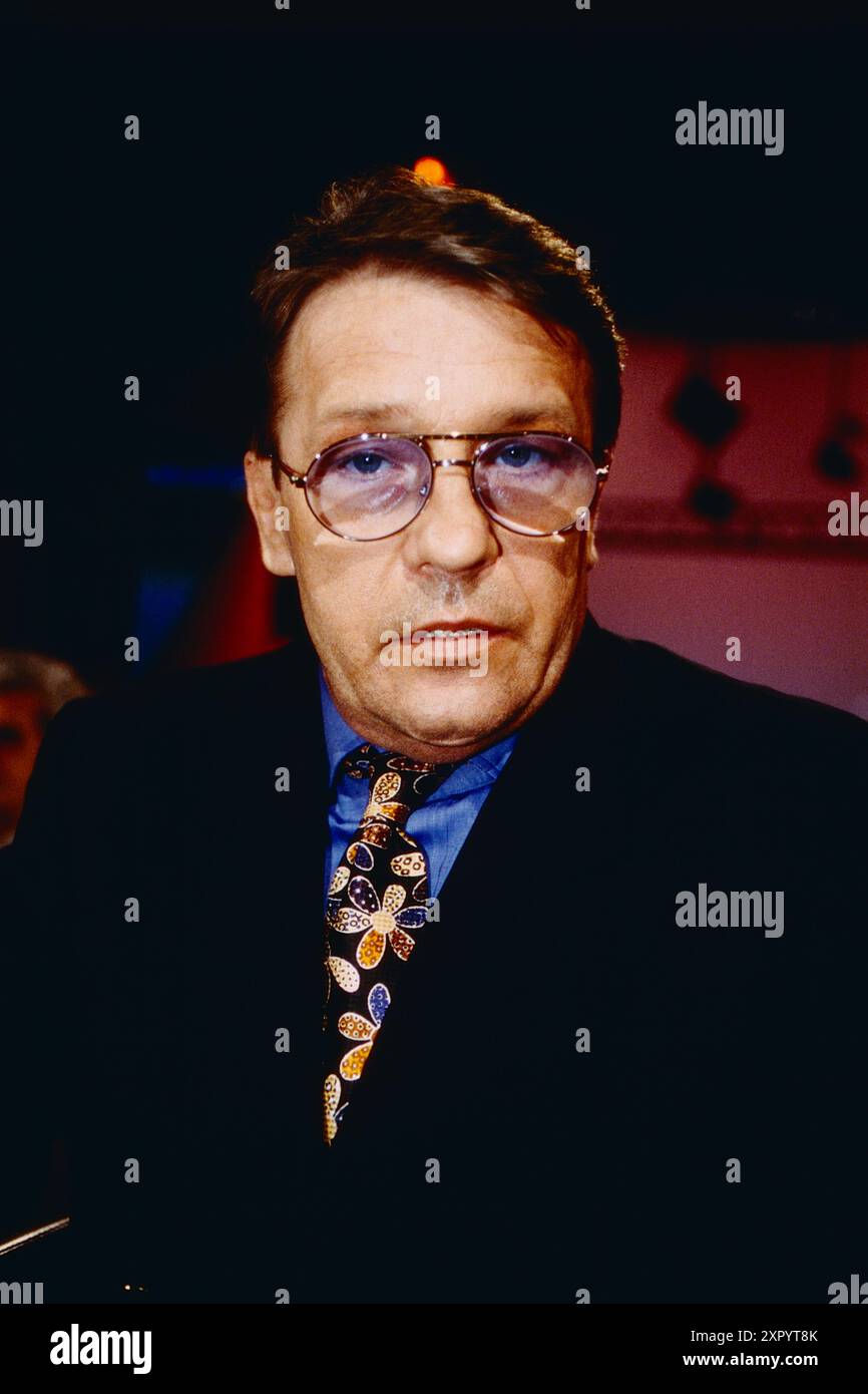 Boxpromoter hi-res stock photography and images - Alamy