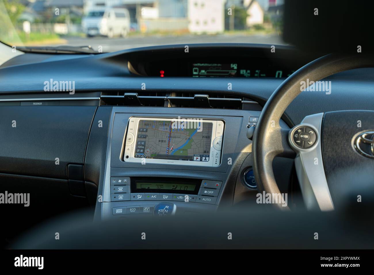 Prius dashboard hi-res stock photography and images - Alamy
