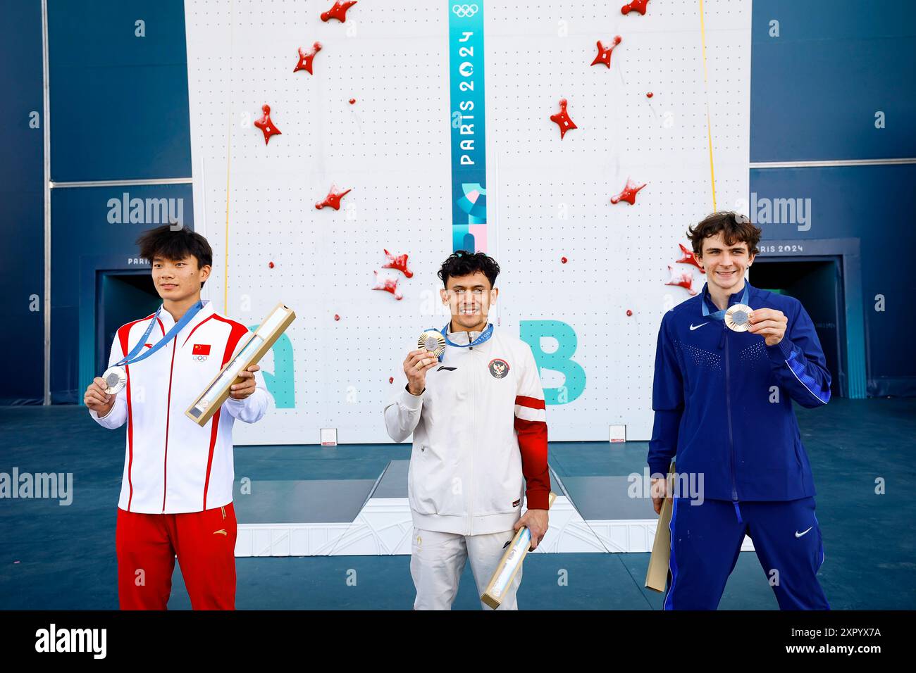 LEONARDO Veddriq of Indonesia, WU Peng of People's Republic of China ...