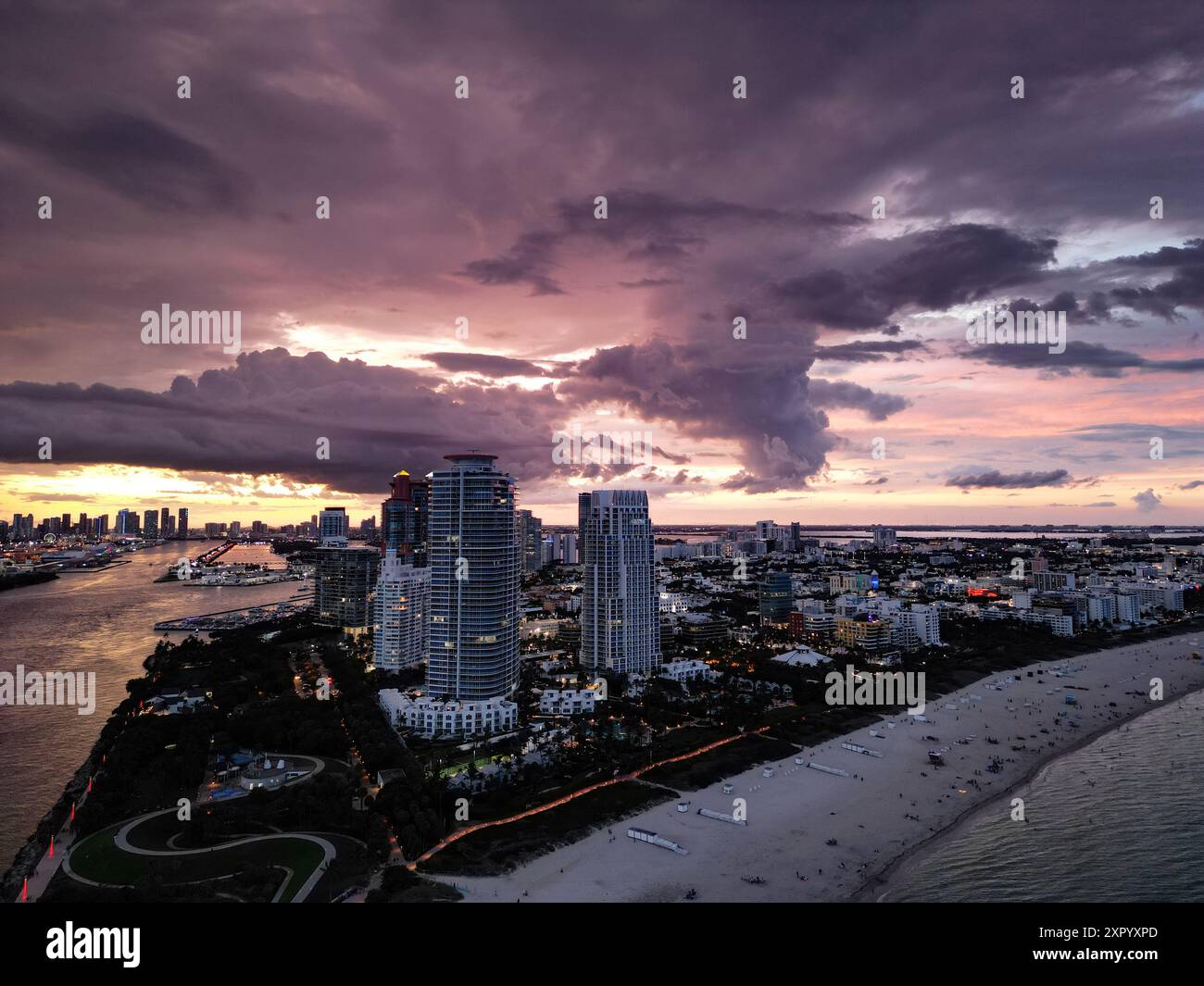 Aerial sunset view miami skyscrapers hi-res stock photography and ...