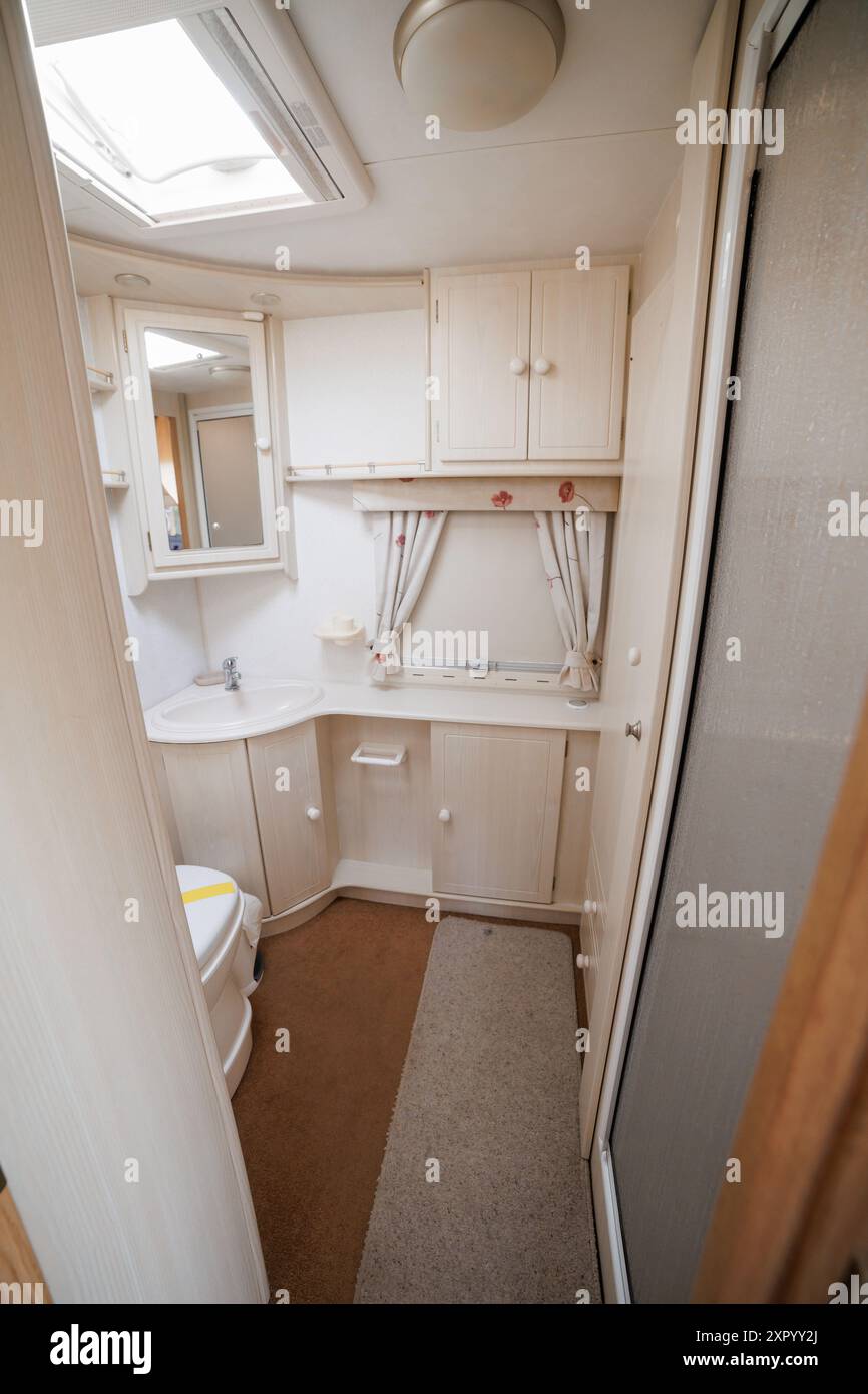 Cozy Caravan Interior with Fully Equipped bathroom. Ideal for Glamping ...