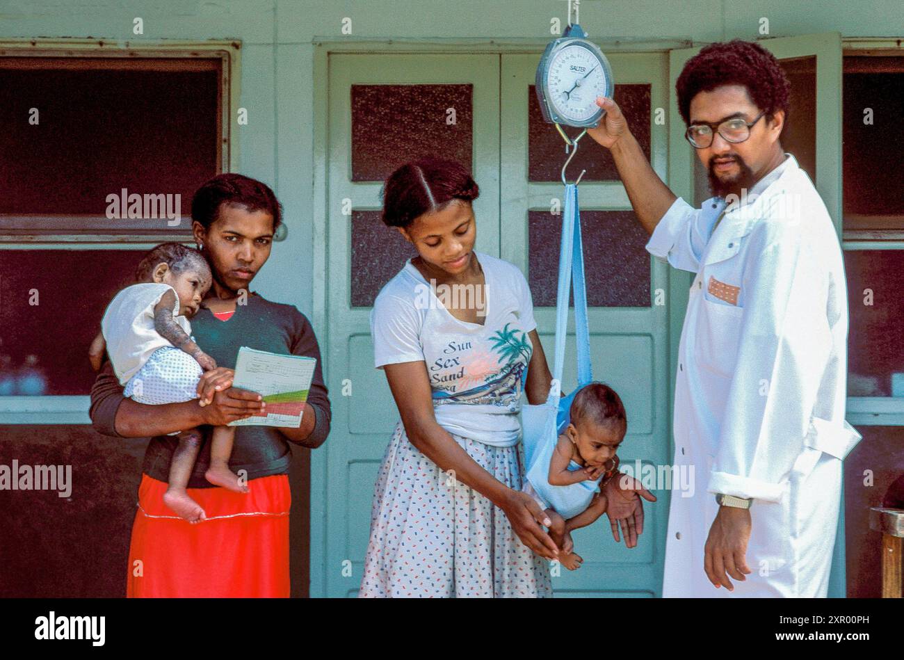 Undernourish hi-res stock photography and images - Alamy