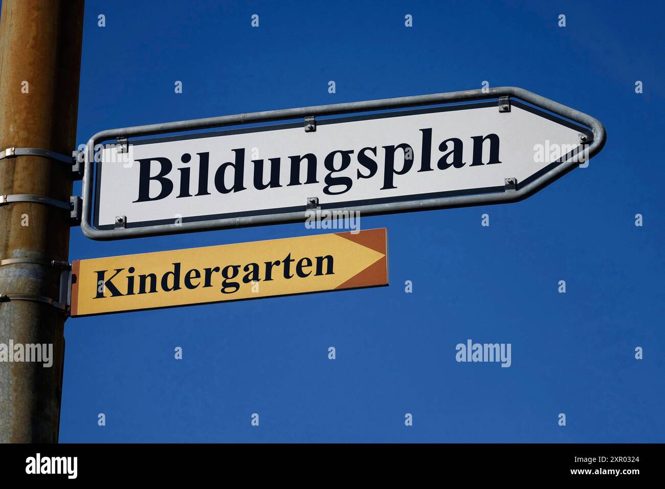 Kita bildungsplan hi-res stock photography and images - Alamy