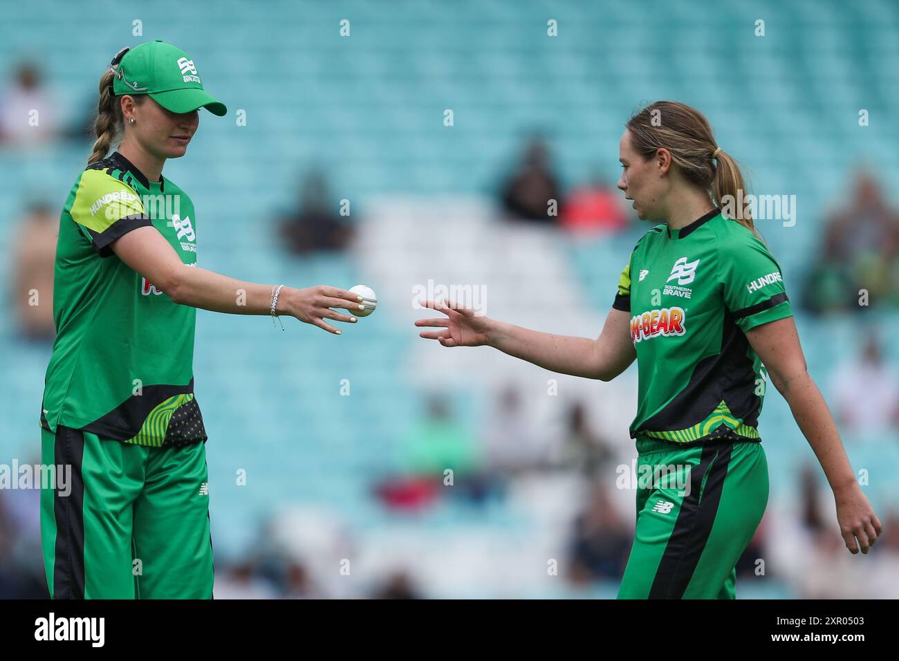 Lauren Bell of Southern Brave of Southern Brave prepares the ball for ...
