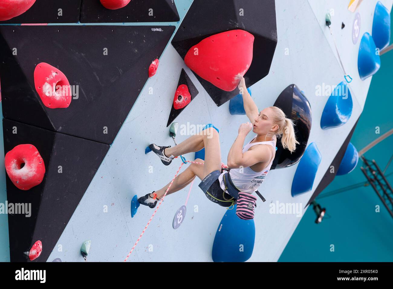 GARNBRET Janja of Solvenia Climbing, Women's Boulder & Lead, Semifinal ...
