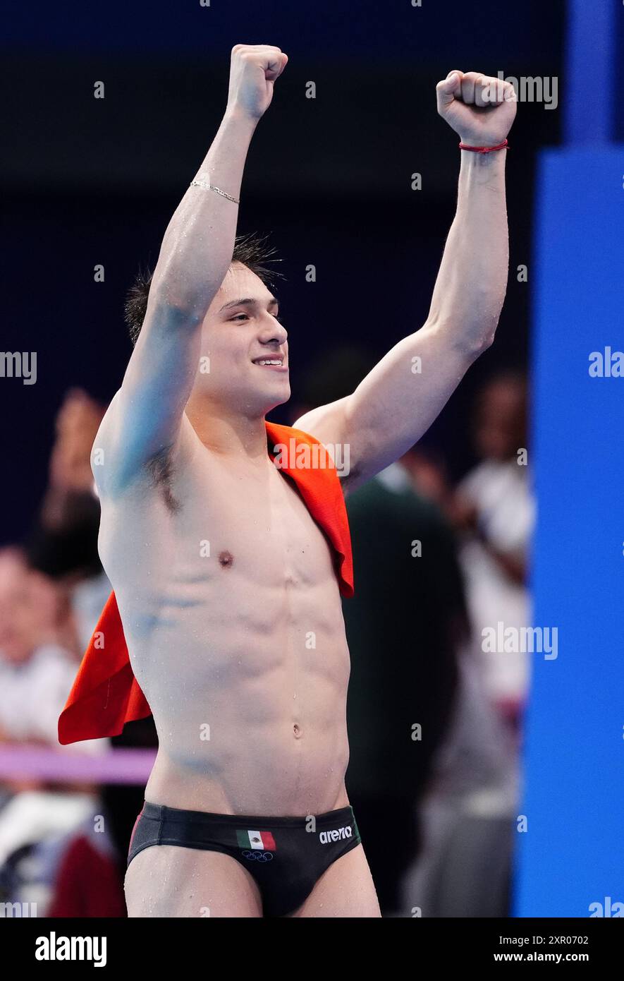 Mexico's Osmar Olvera Ibarra celebrates winning bronze in the Men's 3m ...