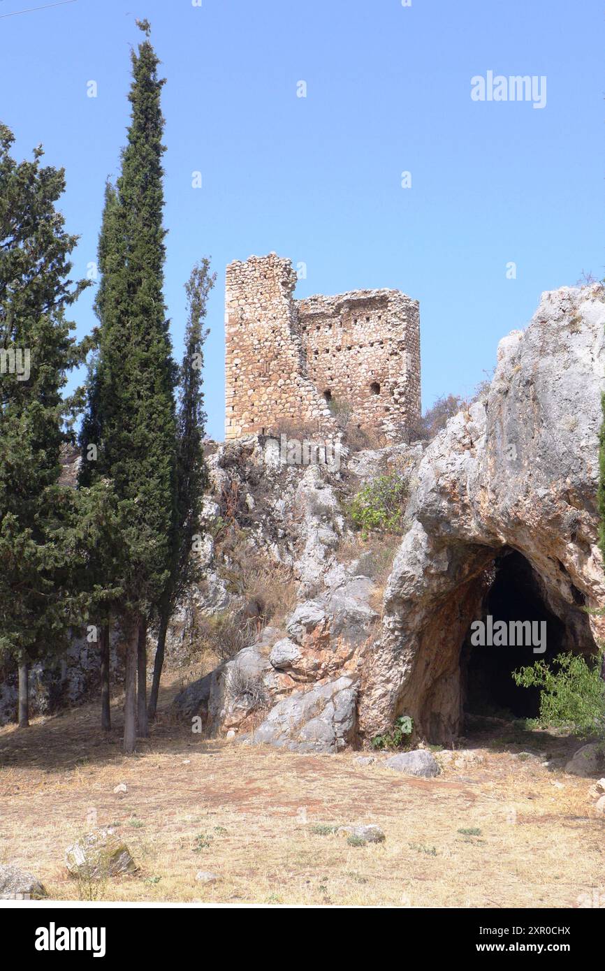 Knights fighting stone hi-res stock photography and images - Alamy
