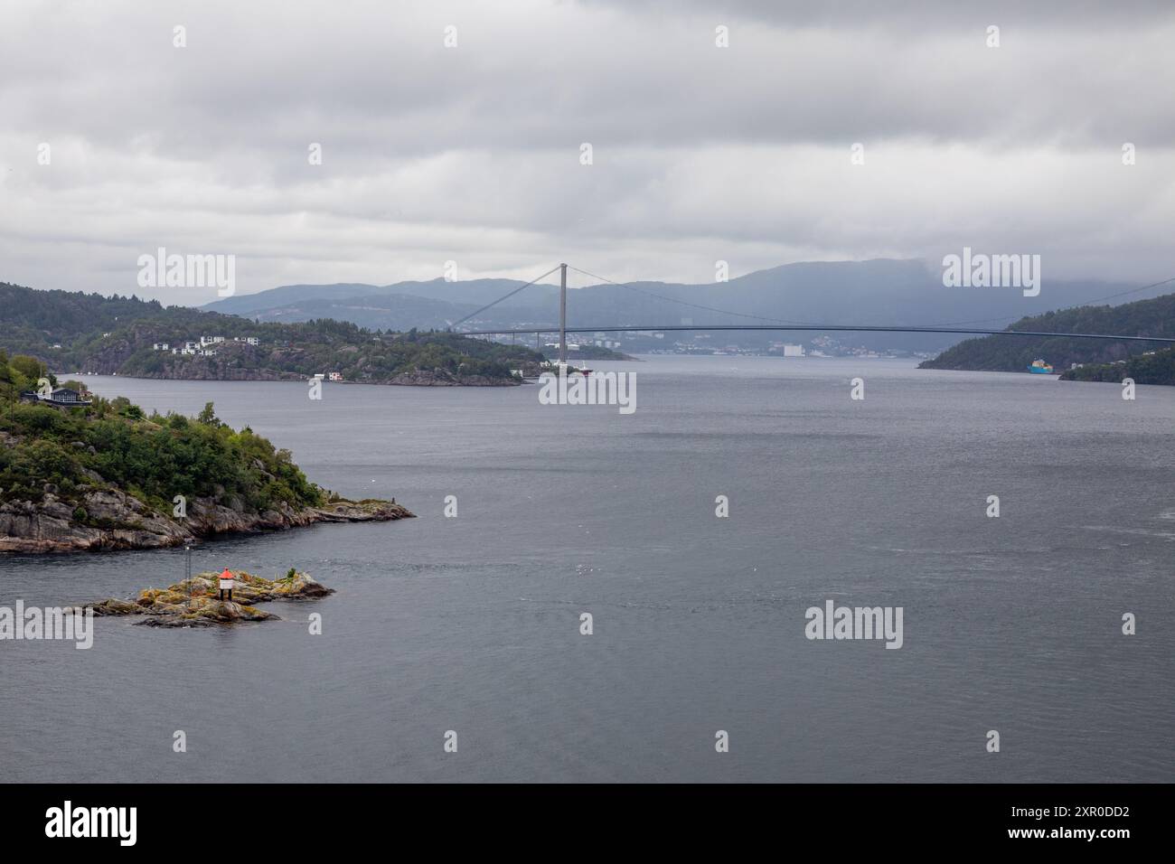 The Hardanger Bridge (Norwegian: Hardangerbrua) is a suspension bridge ...