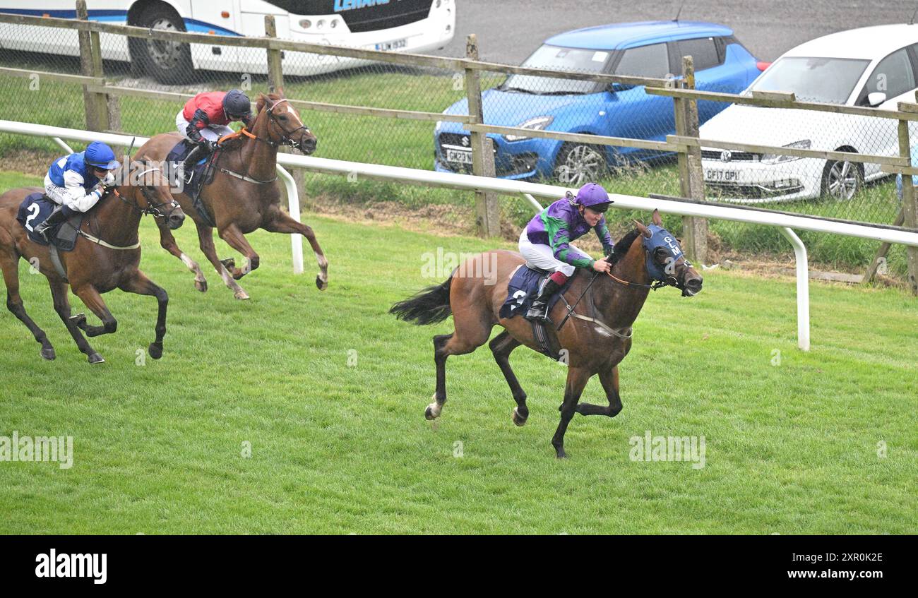 Tom queally 2024 hi-res stock photography and images - Alamy