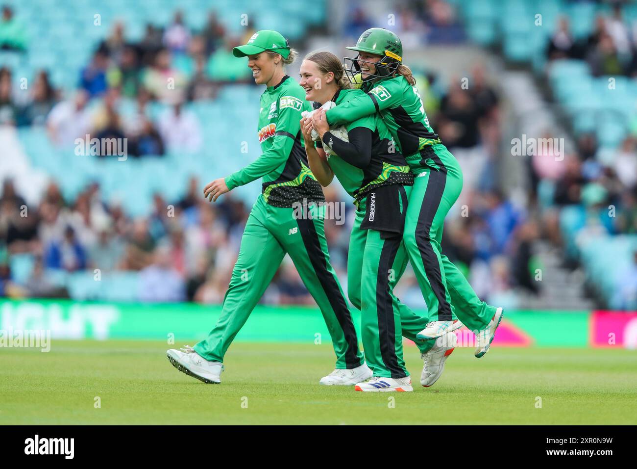 Cricket corteen coleman hi-res stock photography and images - Alamy