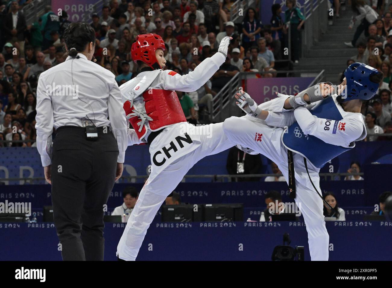 Maria Clara Pacheco of Brazil vs LUO Zongshi of China, Taekwondo, Women ...