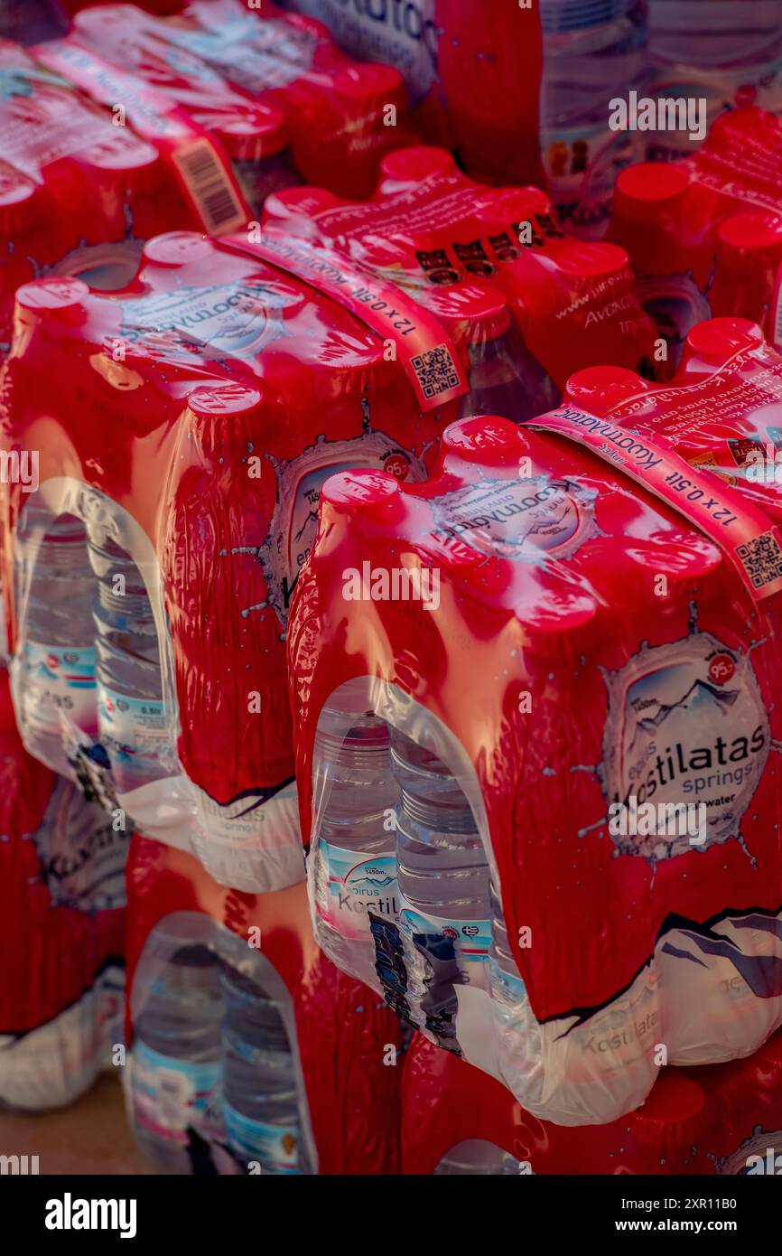 Packaged plastic water bottles hi-res stock photography and images - Alamy