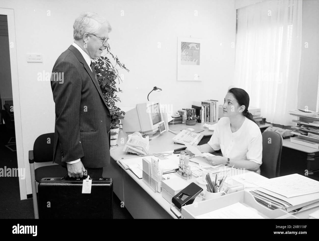 Mr. Smeets, Fluor Daniel, 18-08-1994, Whizgle Dutch News: Historic ...