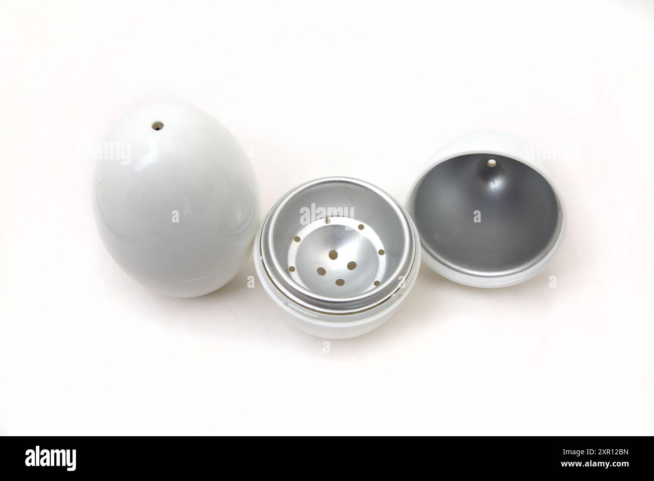 Egg shape hi-res stock photography and images - Alamy