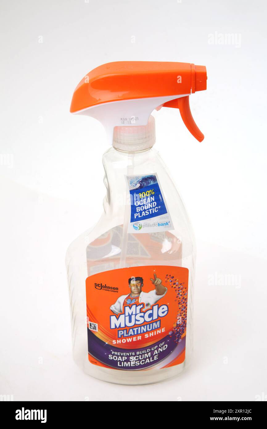 Mr Muscle Shower Shine Cleaner in Bottle made out of 100% Ocean Bound ...