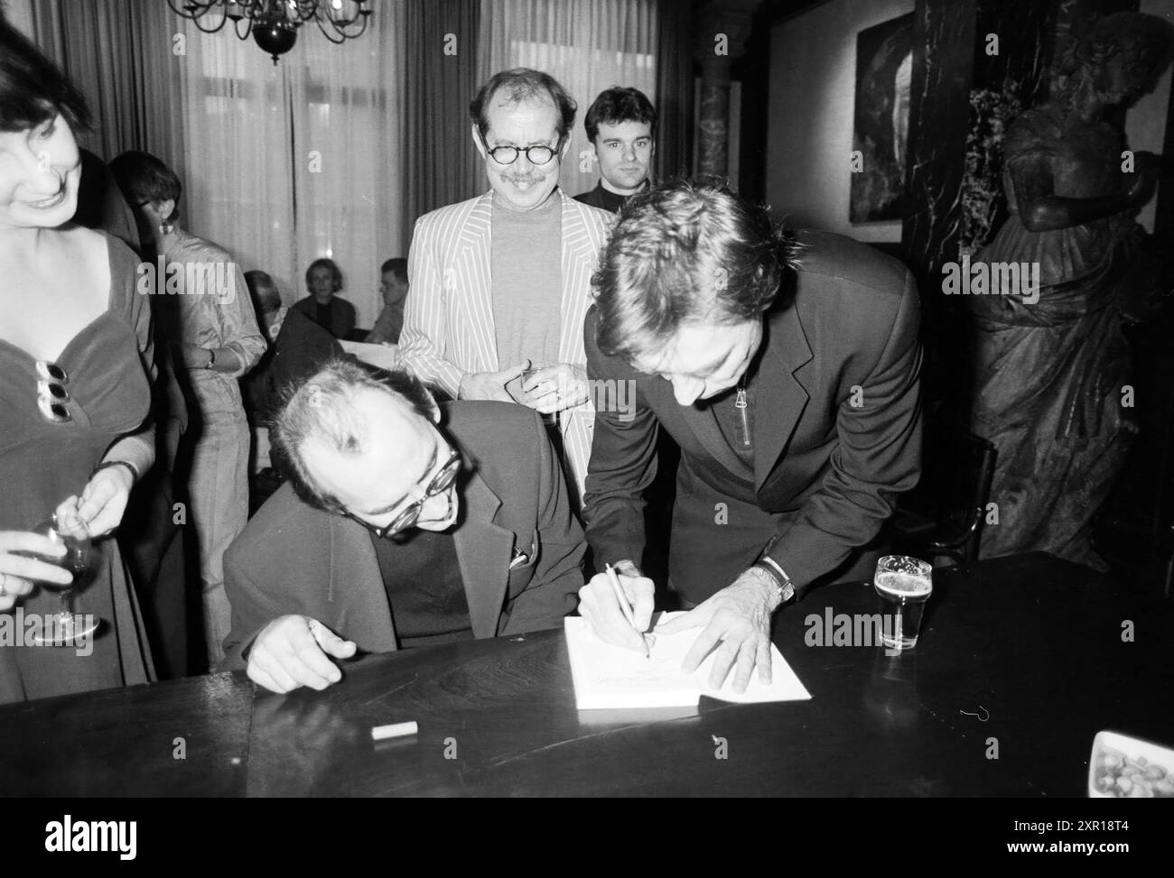 Jan mulders booklet hi-res stock photography and images - Alamy