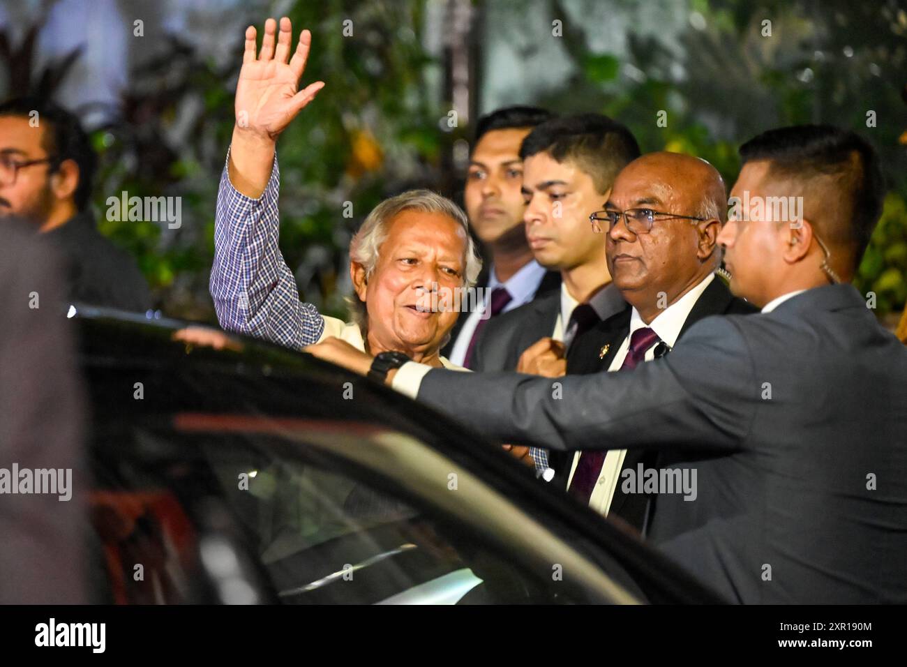 Dhaka, Dhaka, Bangladesh. 8th Aug, 2024. Nobel laureate Muhammad Yunus ...