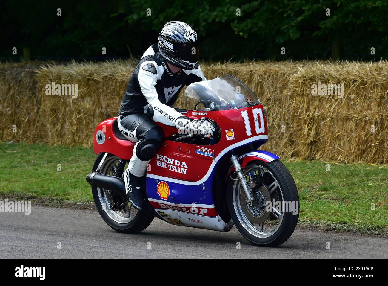 Chris Wilson, Honda RS1000, King of the Mountain, celebrating the ...