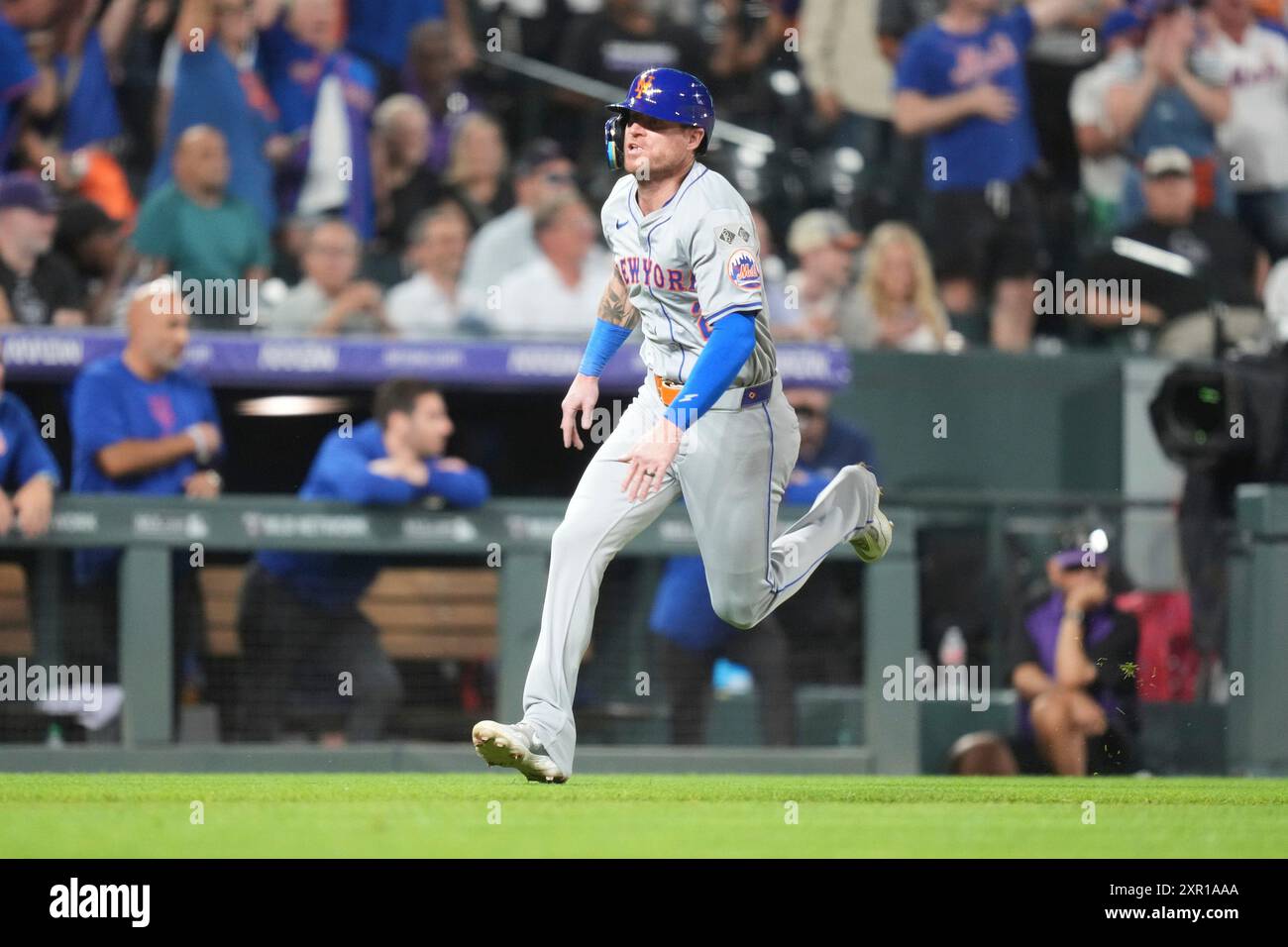 Homet the hi-res stock photography and images - Alamy