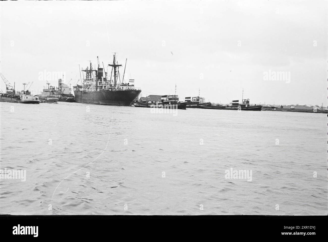 Collision in the North Sea Canal, Shipping disasters, Ship collision ...