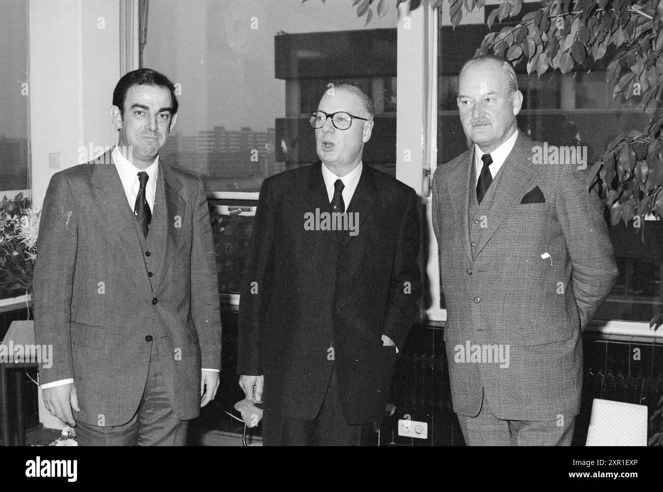 Farewell Mr. Verbeek CBR, C.B.R., 09-12-1977, Whizgle Dutch News ...