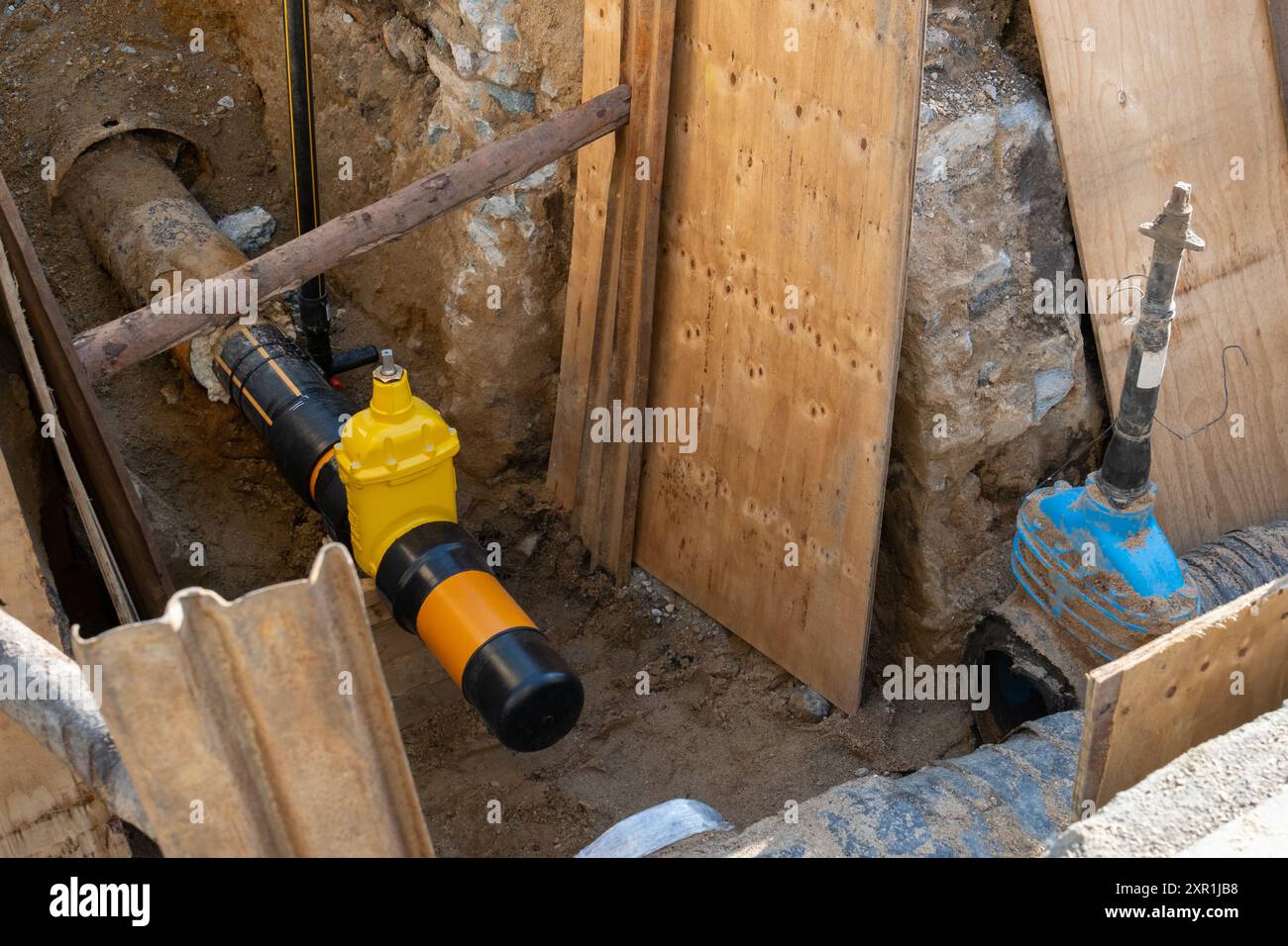 natural gas Propane butane supply tubes underground, replacement of gas ...