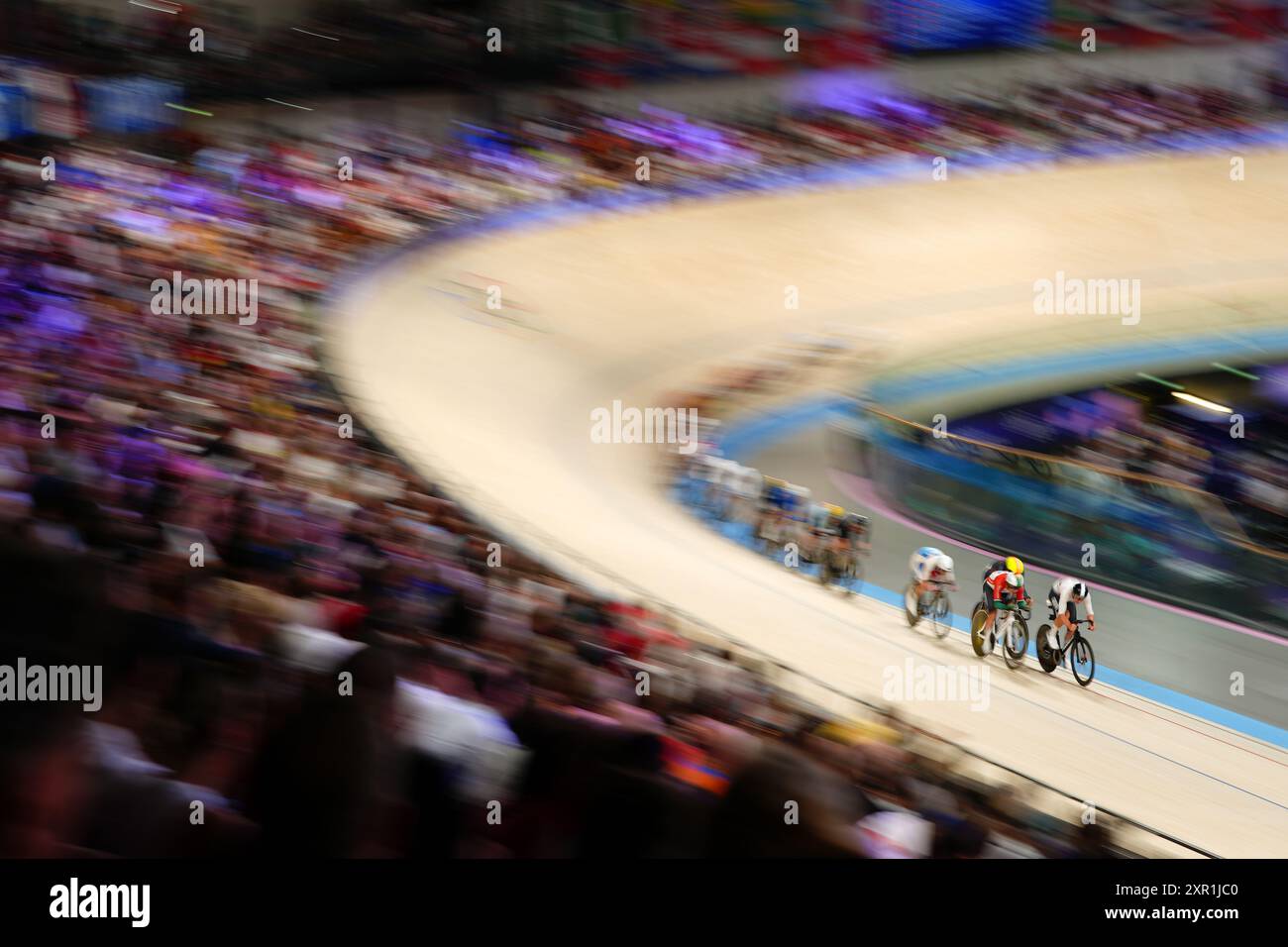 Great Britain's Ethan Hayter (yellow helmet) during the Men's Omnium ...