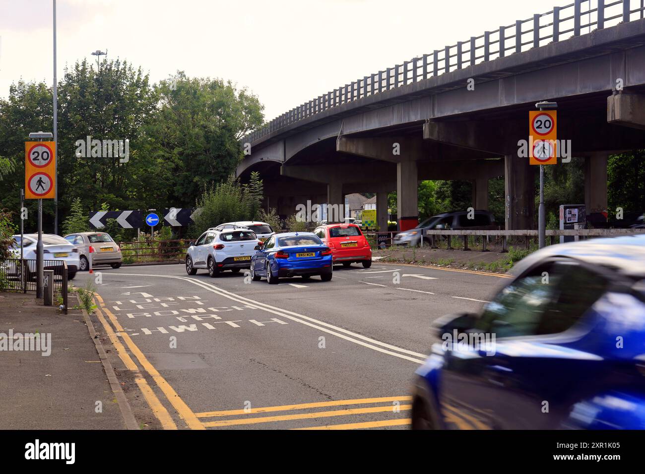 Traffic at Gabalfa interchange, flyover and roundabout with 20mph speed ...