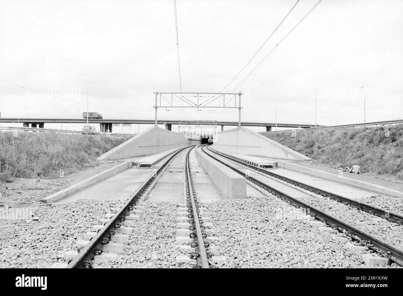 Report NS station Schiphol, Railways, Schiphol, 31-08-1978, Whizgle ...