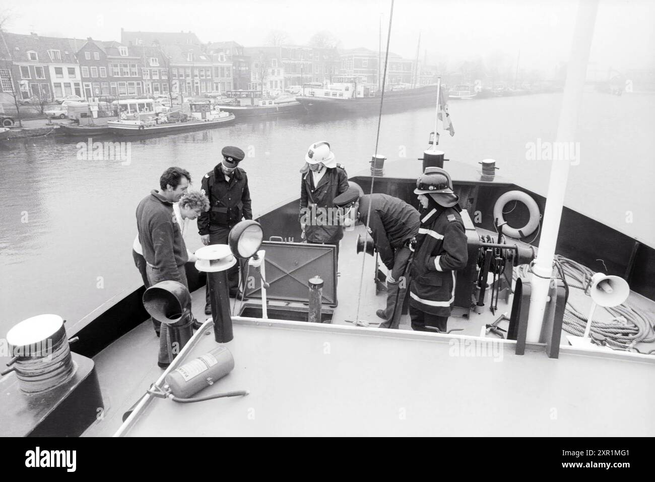 Ship on fire in Spaarne, Fires, fire brigade, 14-04-1987, Whizgle Dutch ...