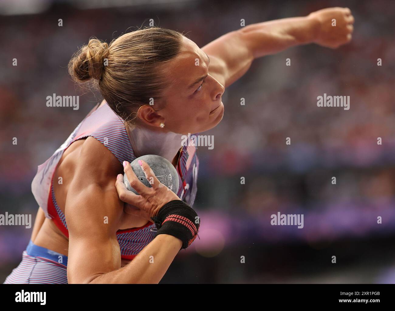 Paris, France. 8th Aug, 2024. Anna Hall of the United States competes ...