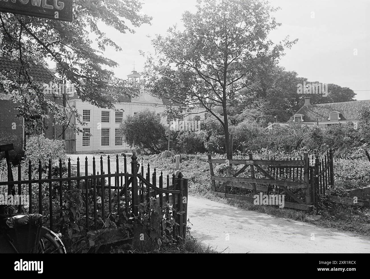 Ruin bekenstein restored hi-res stock photography and images - Alamy