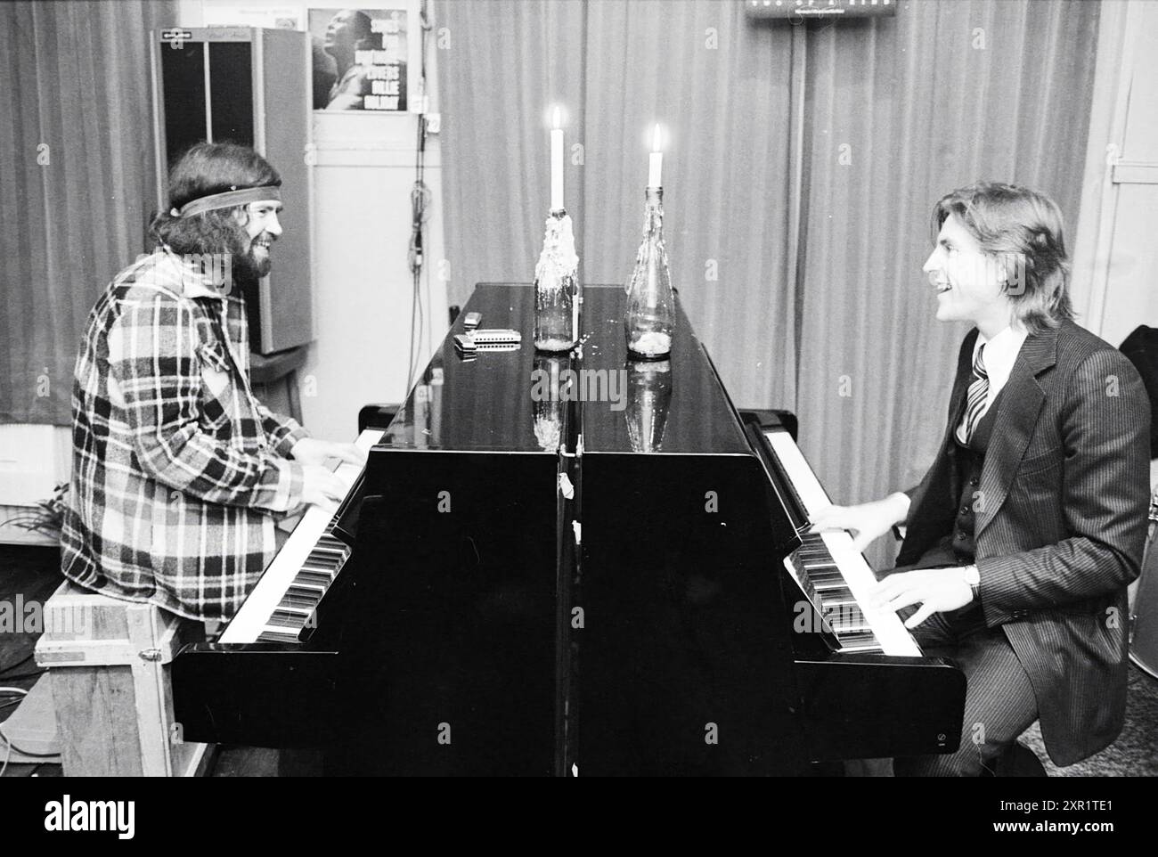 Presentation plate Two of a Kind R. Hoeke and Allan Price, Presentation ...