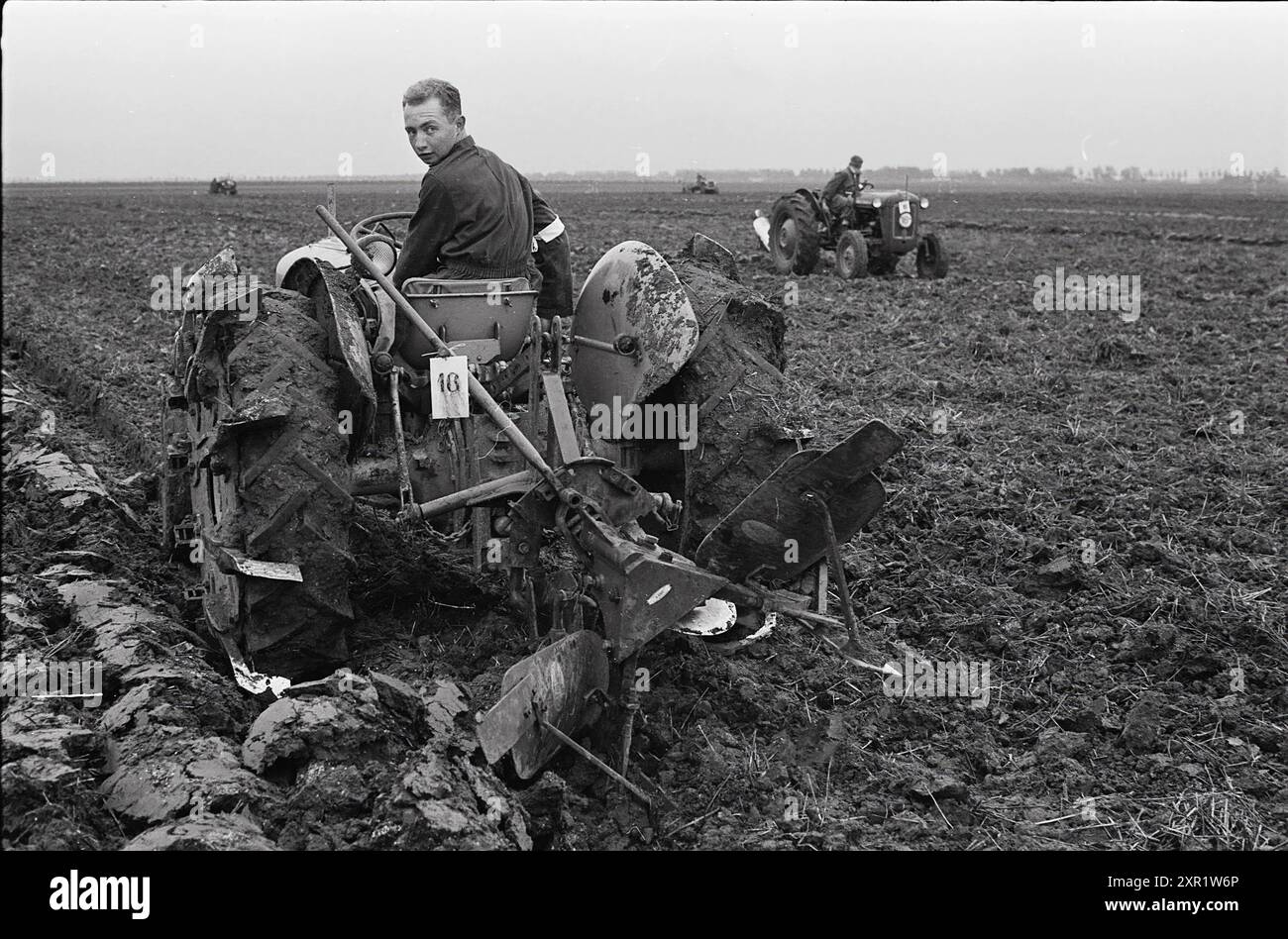 Plow competition, Agriculture, 07-10-1961, Whizgle Dutch News: Historic ...