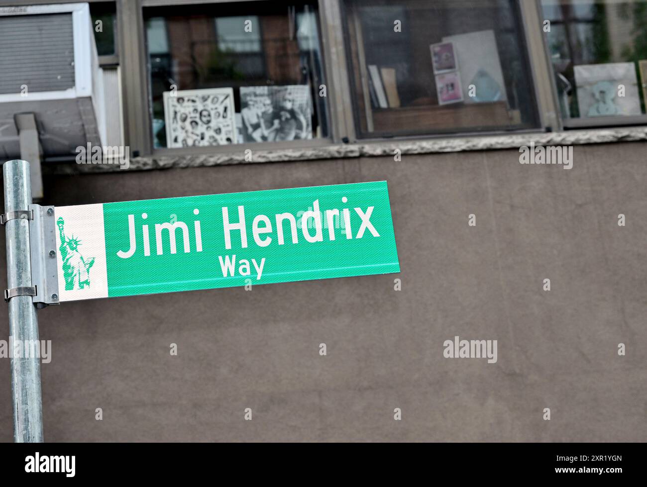 8th Street in Greenwich Village temporarily renamed "Jimi Hendrix Way ...