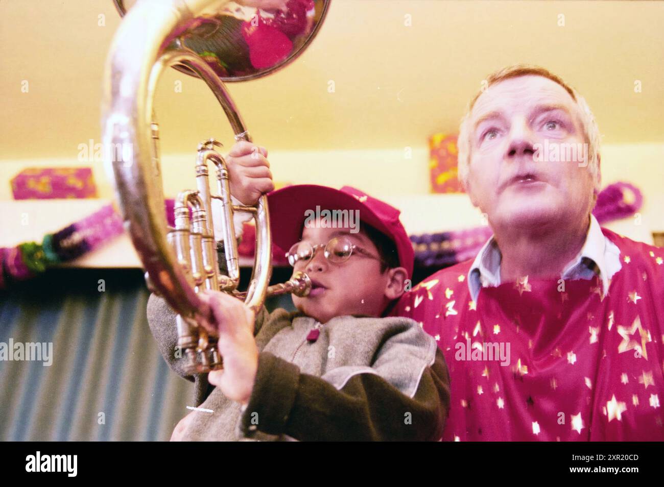 Sinterklaas on the newspaper, Haarlem, Oudeweg, The Netherlands, 30-11-1999, Whizgle Dutch News ...
