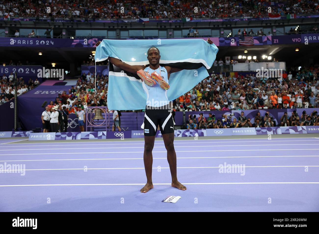 Paris, France. 8th Aug, 2024. Letsile Tebogo of Botswana reacts after ...