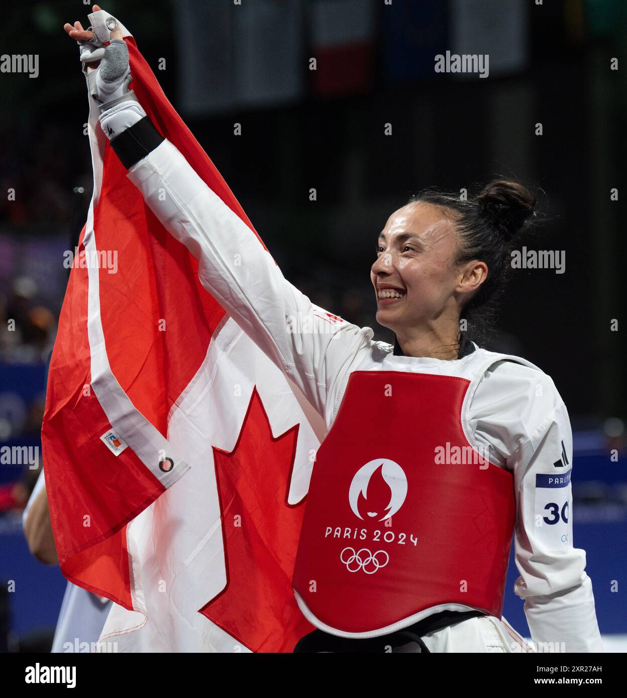 Paris, France. 08th Aug, 2024. Canada's Skylar Park waves to the crowd ...