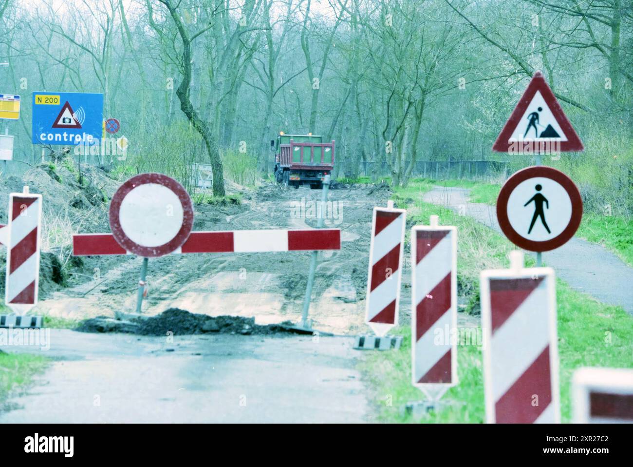 Reconstruction of the Zeeweg Overveen cycle path, Overveen, Zeeweg, 22 ...