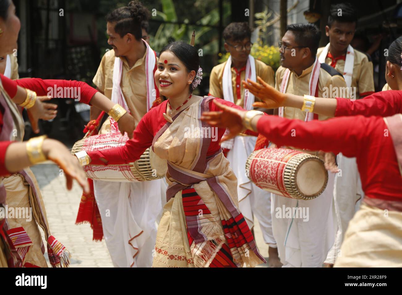 Bihu Dance in Assam, Assamese girl dancing bihu in group Stock Photo ...