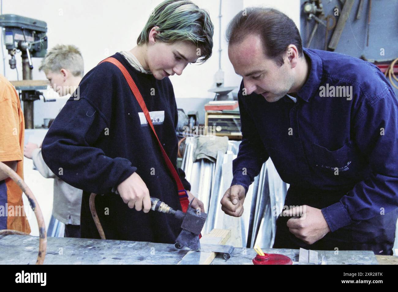 Children soldering hi-res stock photography and images - Alamy