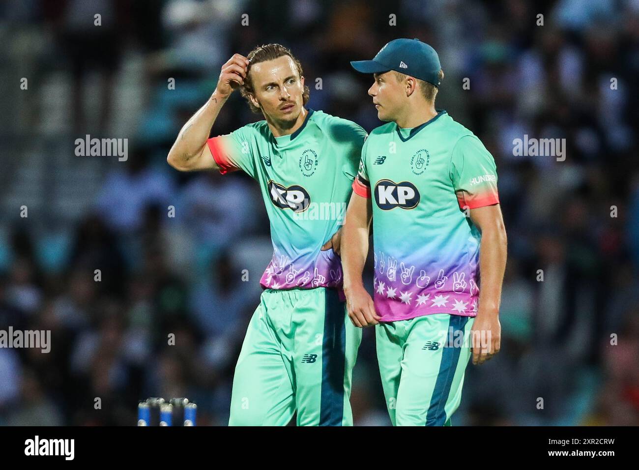 Tom and Sam Curran of Oval Invincibles reacts during the The Hundred ...