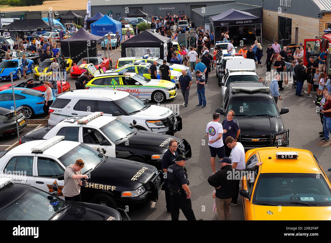Cops and cars event hi-res stock photography and images - Alamy